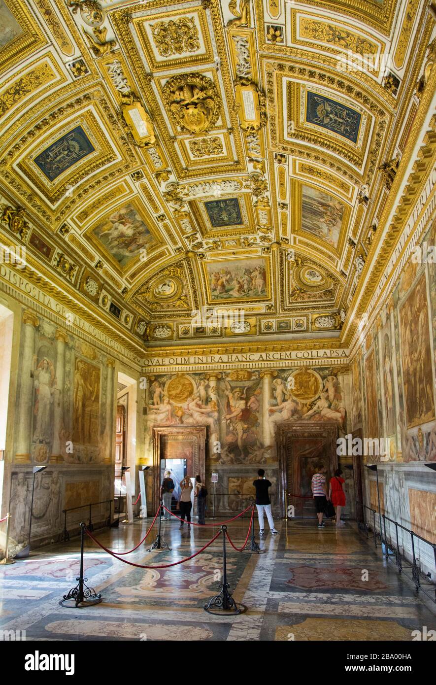 Sala paolina hi-res stock photography and images - Alamy