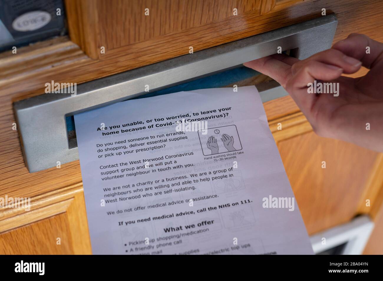 Letter being posted hi-res stock photography and images - Alamy