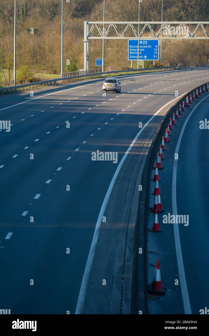 News transport motorway hi-res stock photography and images - Alamy