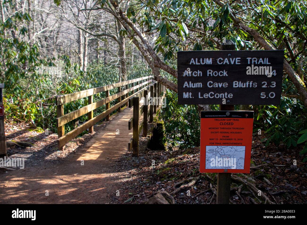 The signpost at the Alum Cave Trailhead in the Great Smoky Mountains ...