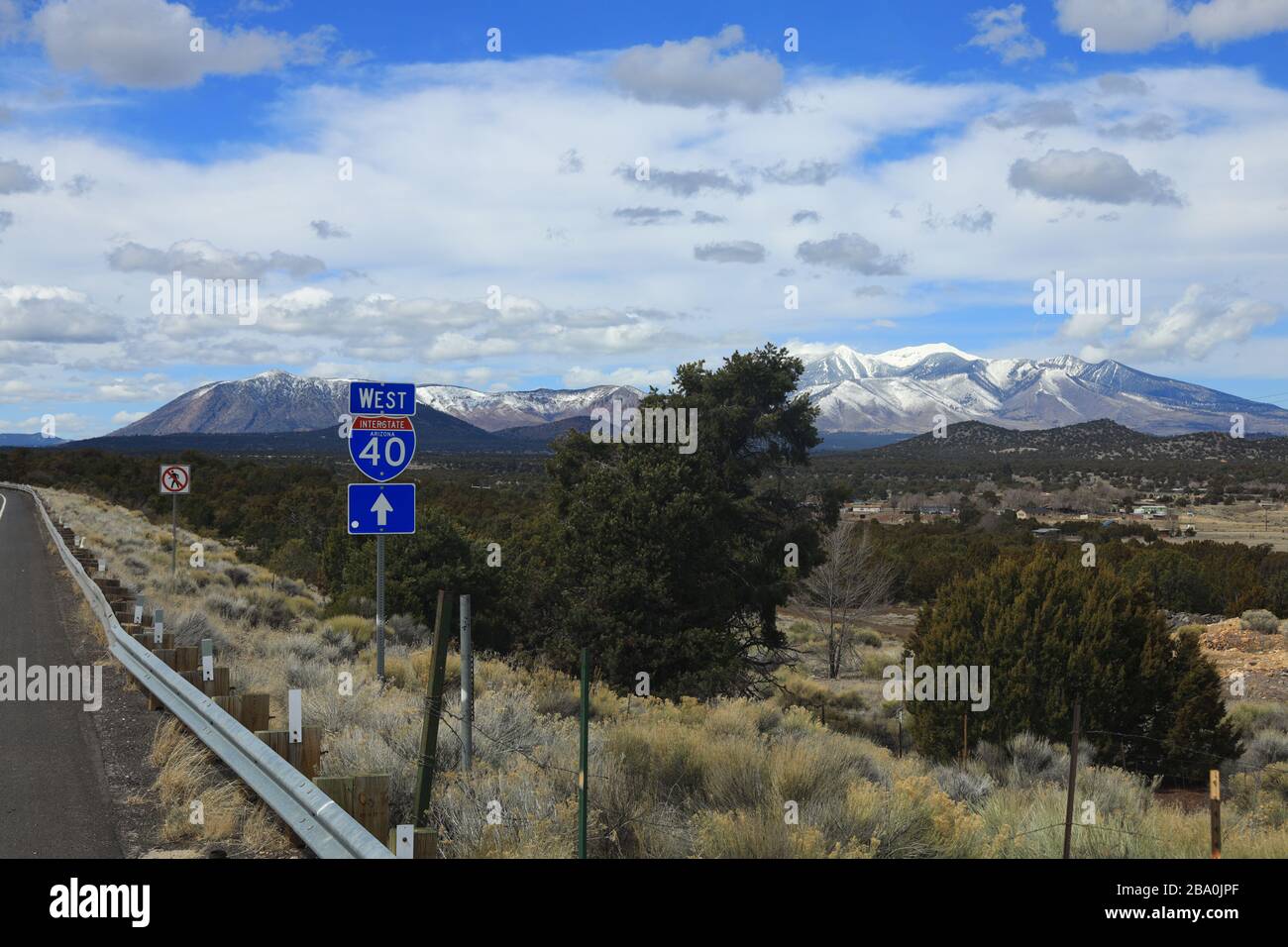I 40 sign hi-res stock photography and images - Alamy