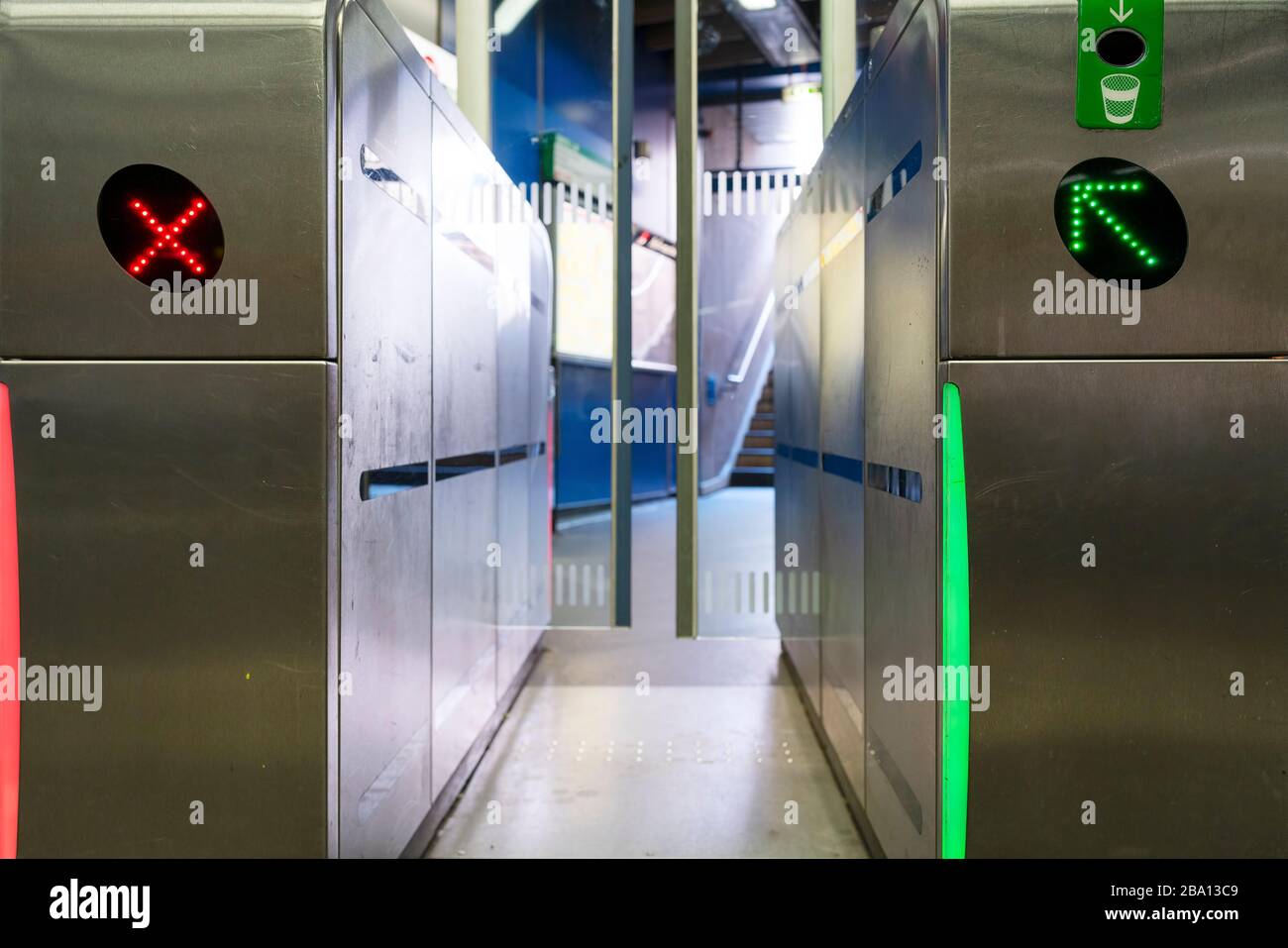 Lyon subway hi-res stock photography and images - Alamy