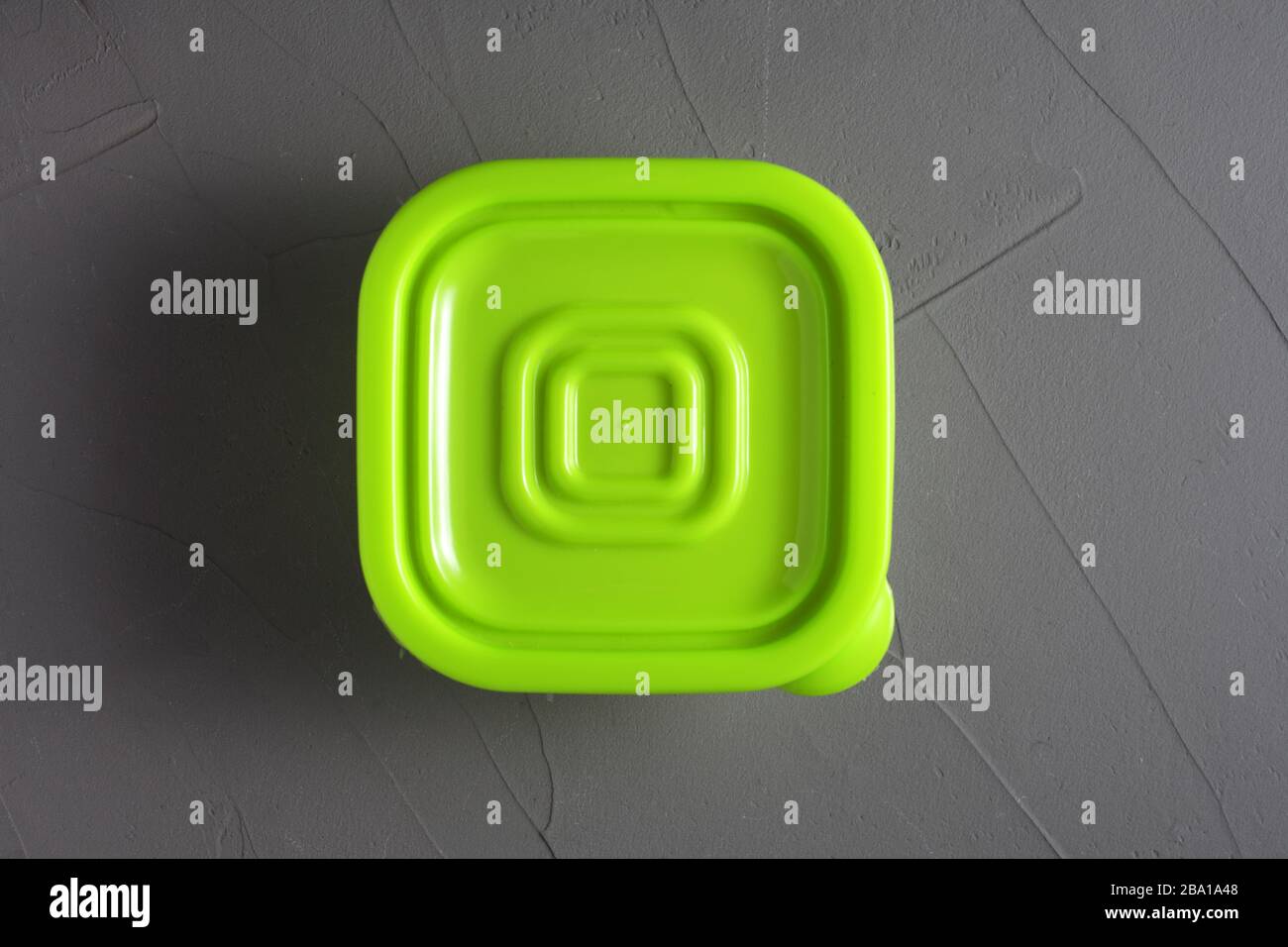 Empty takeout container top view hi-res stock photography and images ...