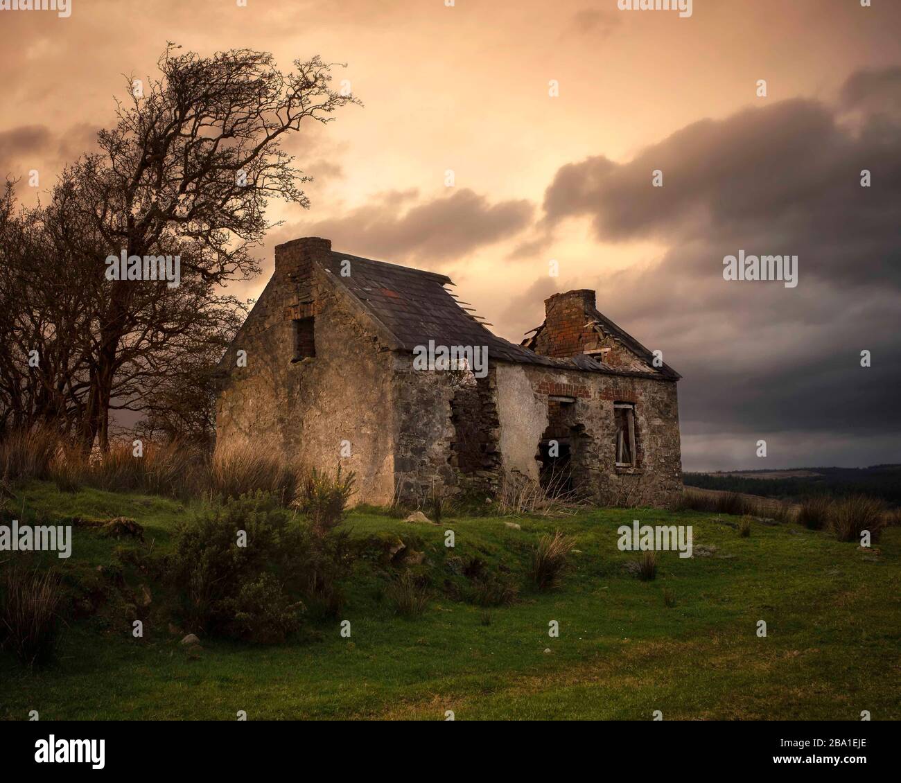 Sunshine clouds donegal hi-res stock photography and images - Alamy