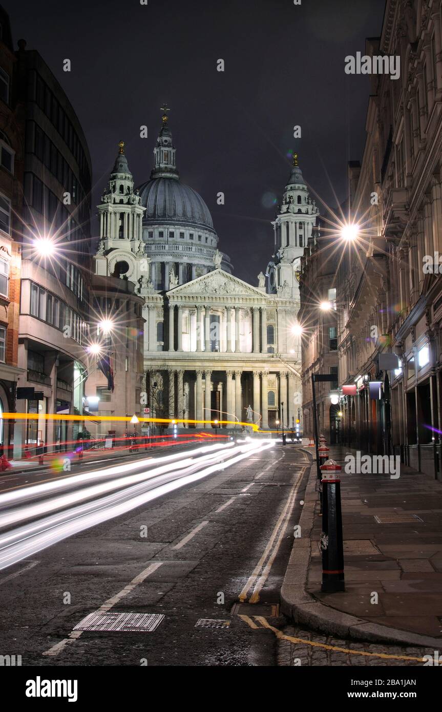 St Paul's Cathedral at Night, London, England UK Stock Photo - Alamy