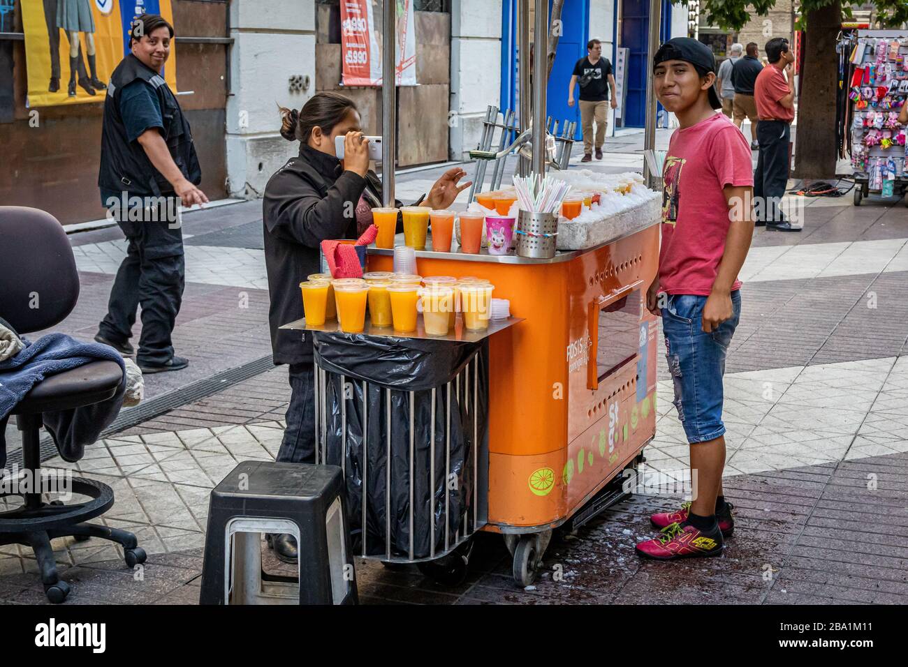 Wise street hi-res stock photography and images - Alamy