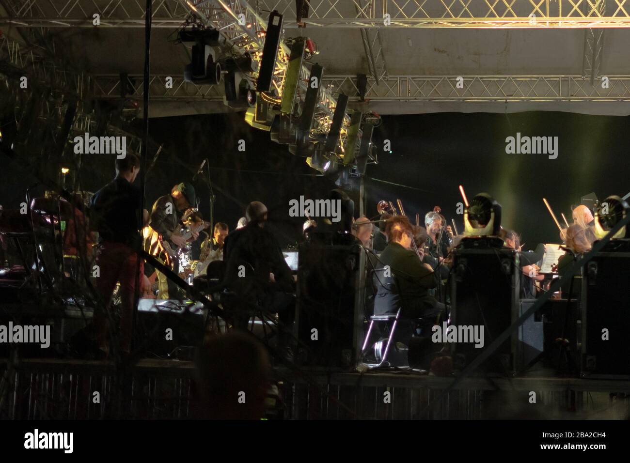 Open air gig hi-res stock photography and images - Alamy