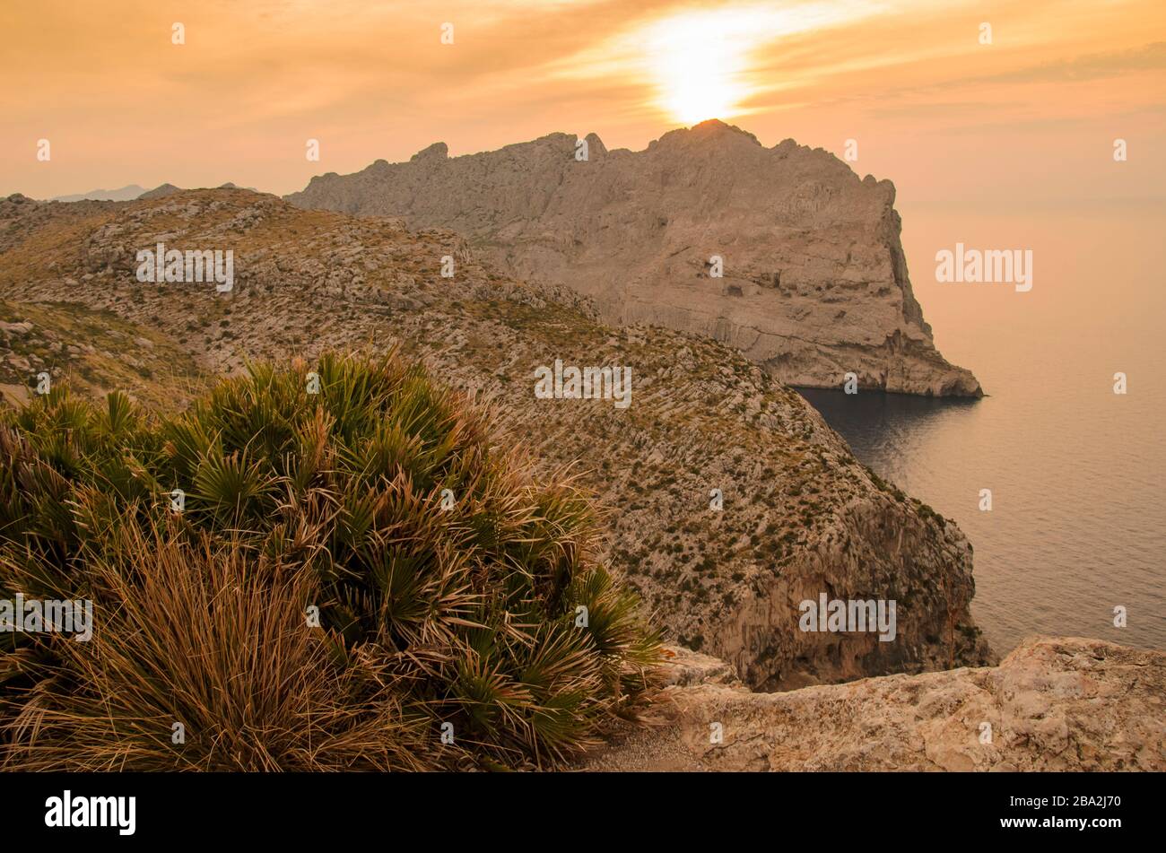 Beautiful sunset at Mallorca island, Cap de Formentor cliff view Stock ...