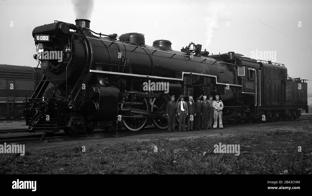 Crew of Canadian National engine 6001 in 1952 Stock Photo - Alamy