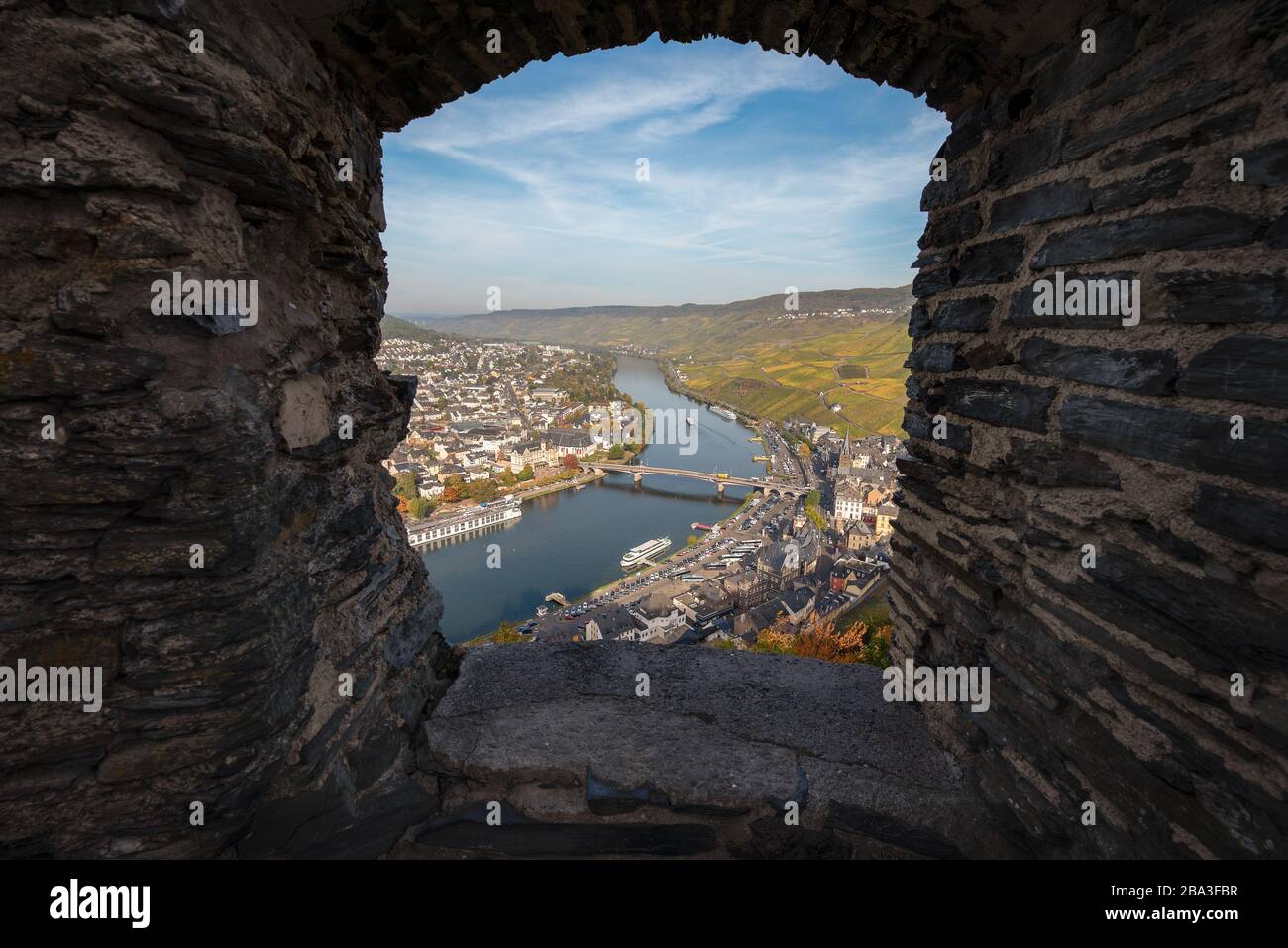 Bernkastel kues moselle bridge hi-res stock photography and images - Alamy