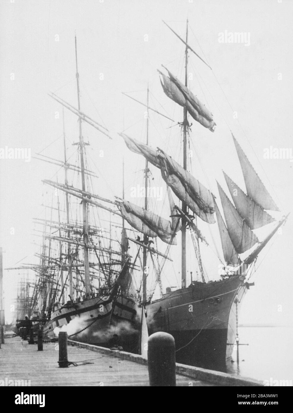 French Barque Black and White Stock Photos & Images - Alamy