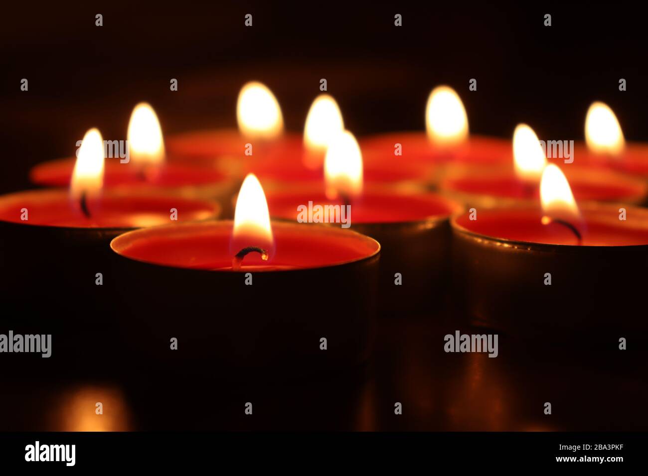 Group of candles hi-res stock photography and images - Alamy