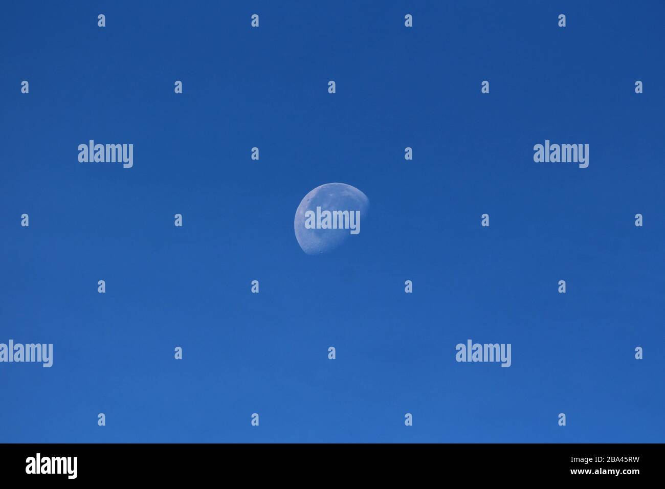 Waning gibbous moon phase hi-res stock photography and images - Alamy