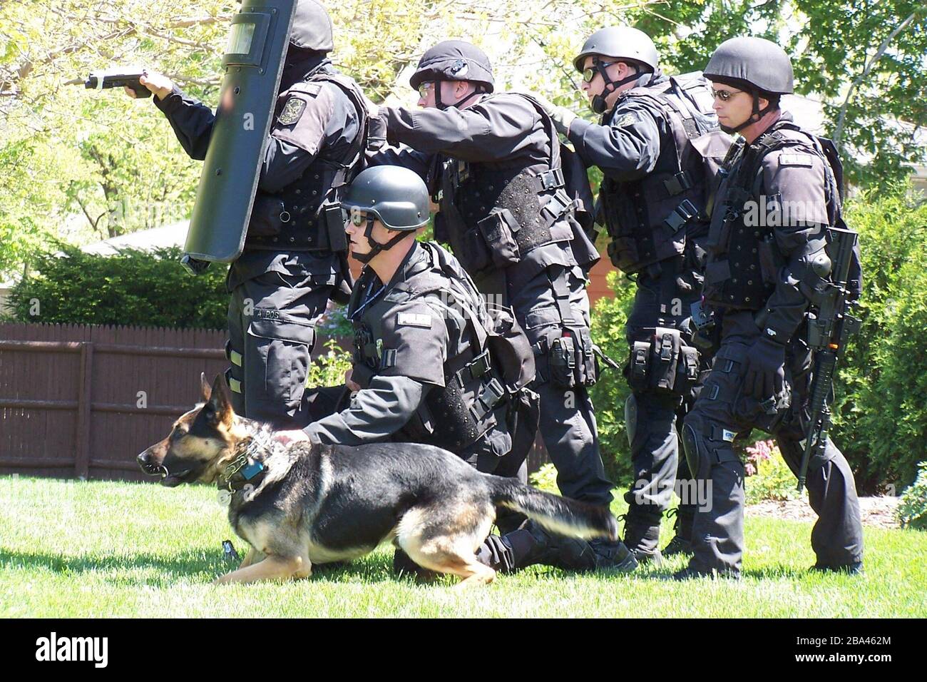 Investigative work hi-res stock photography and images - Alamy