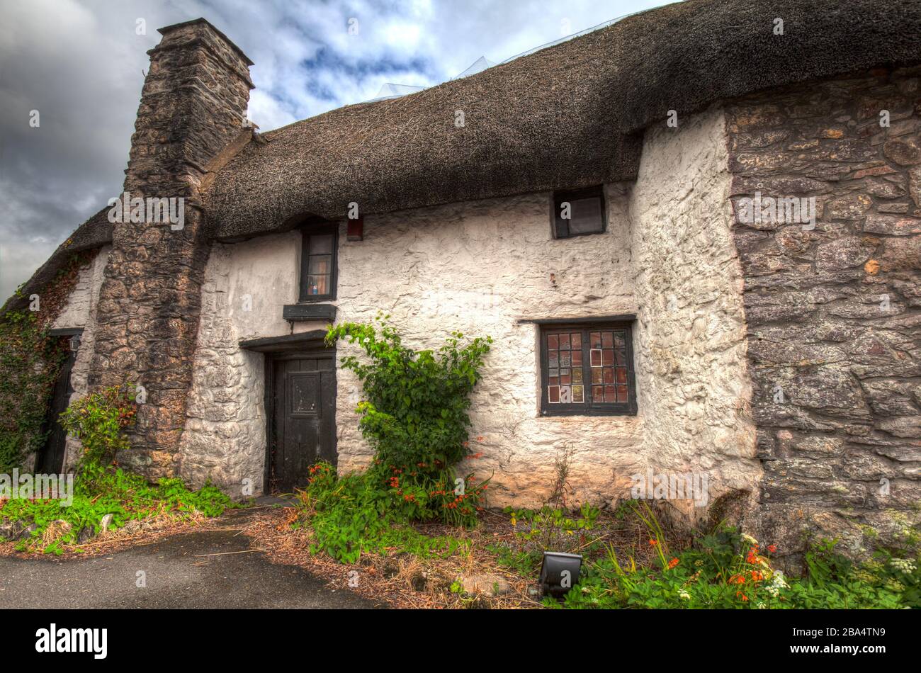 Traditional cornish architecture hi-res stock photography and images ...
