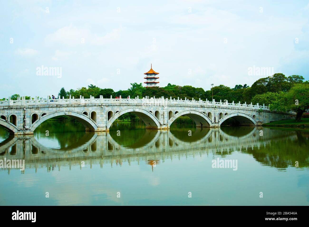 Japanese stone arch hi-res stock photography and images - Alamy
