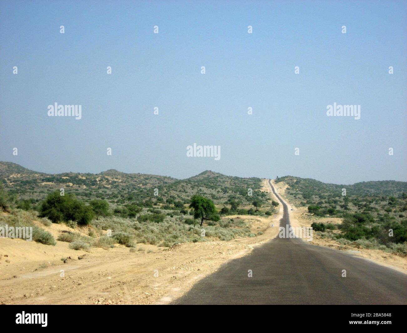 Desert tharparkar thar hi-res stock photography and images - Alamy