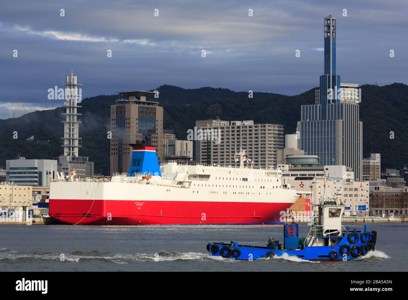 Kobe ferry hi-res stock photography and images - Alamy