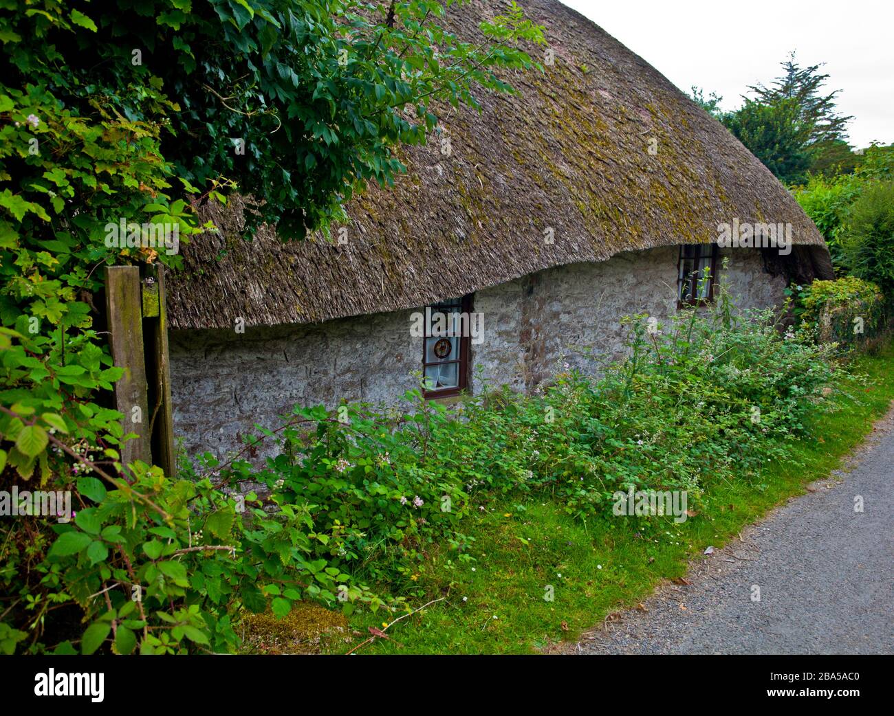 Traditional cornish architecture hi-res stock photography and images ...
