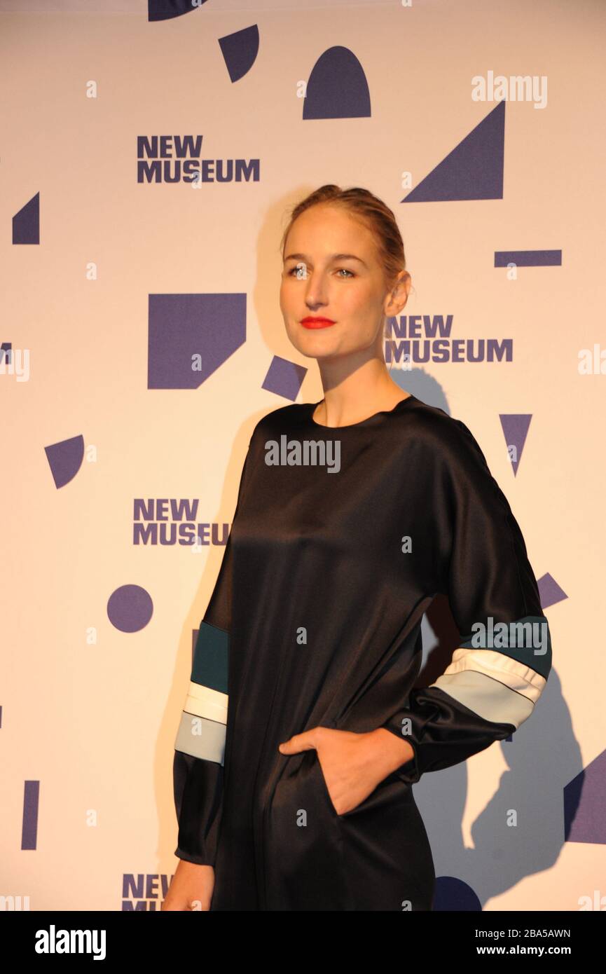 Artist and actor Leelee Sobieski at the New Museum gala 2019 at ...