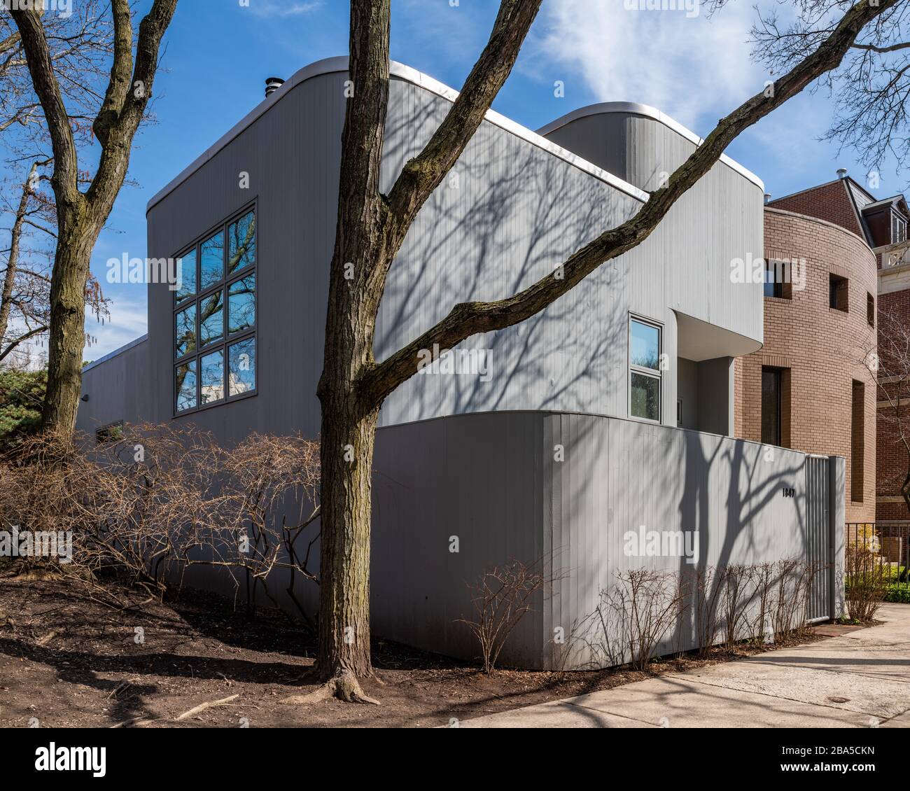 Post-Modern single family house in Lincoln Park designed by Stanley ...