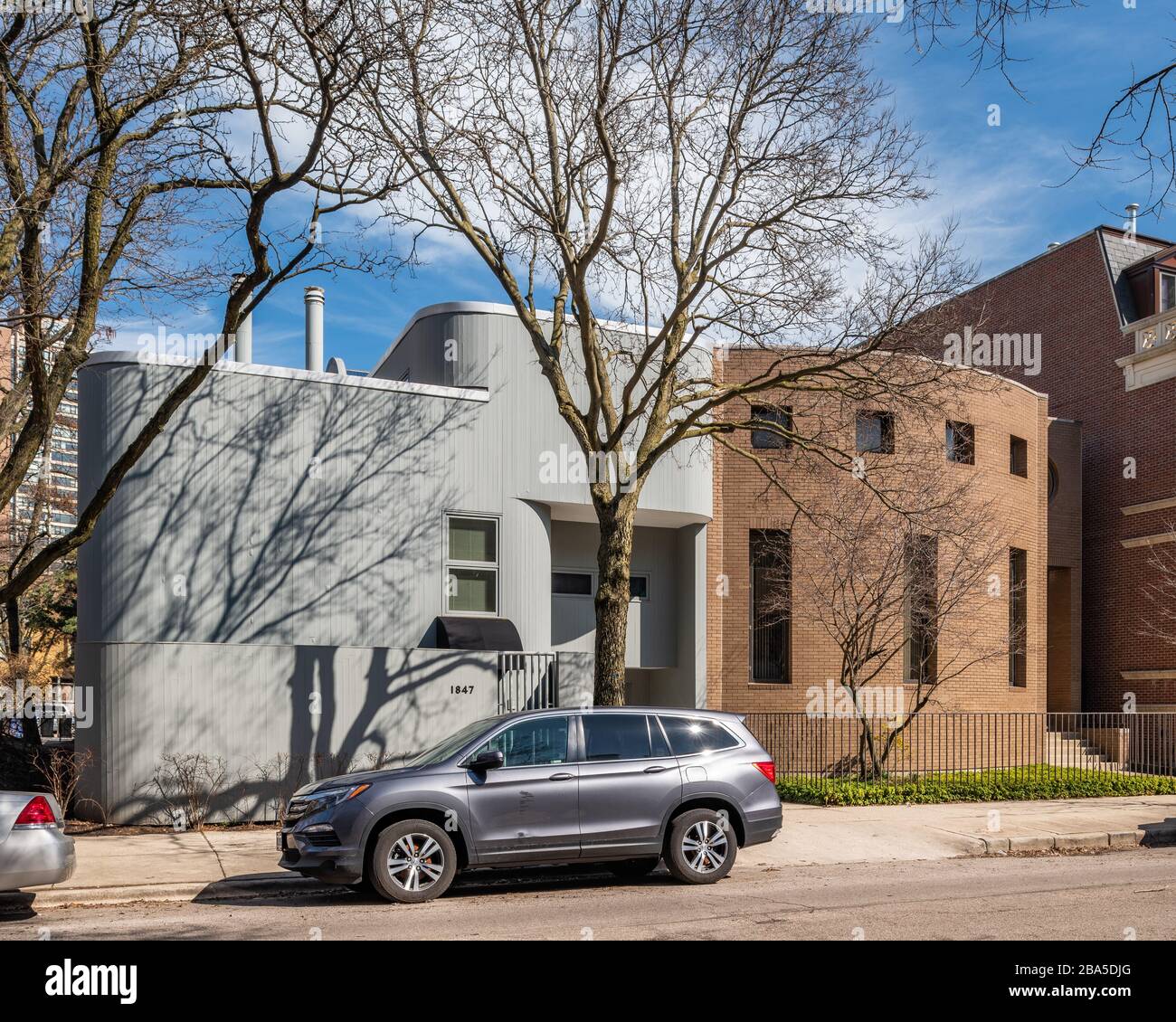 Post-Modern single family house in Lincoln Park designed by Stanley ...