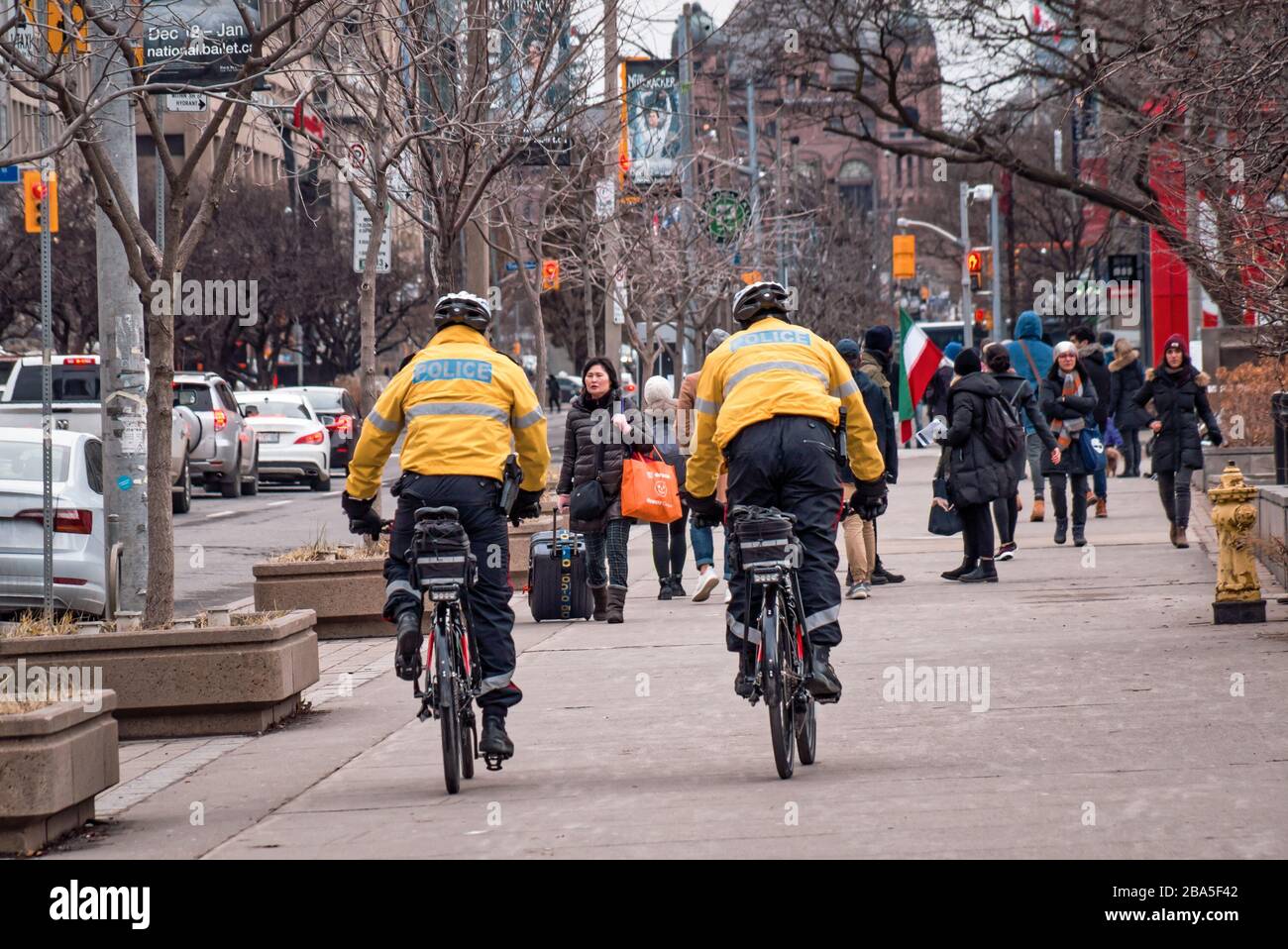 TORONTO, CANADA - 01 04 2020: Toronto Police bicycle patrol officers ...