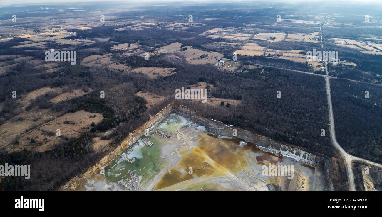 Acton Limestone quarry Stock Photo - Alamy