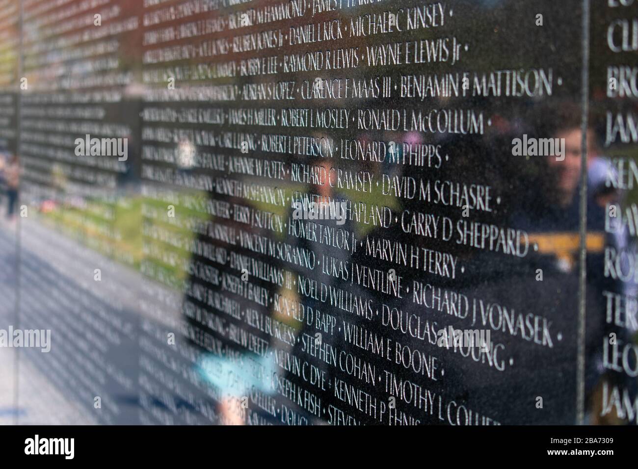 Fallen soldiers memorial dc hi-res stock photography and images - Alamy