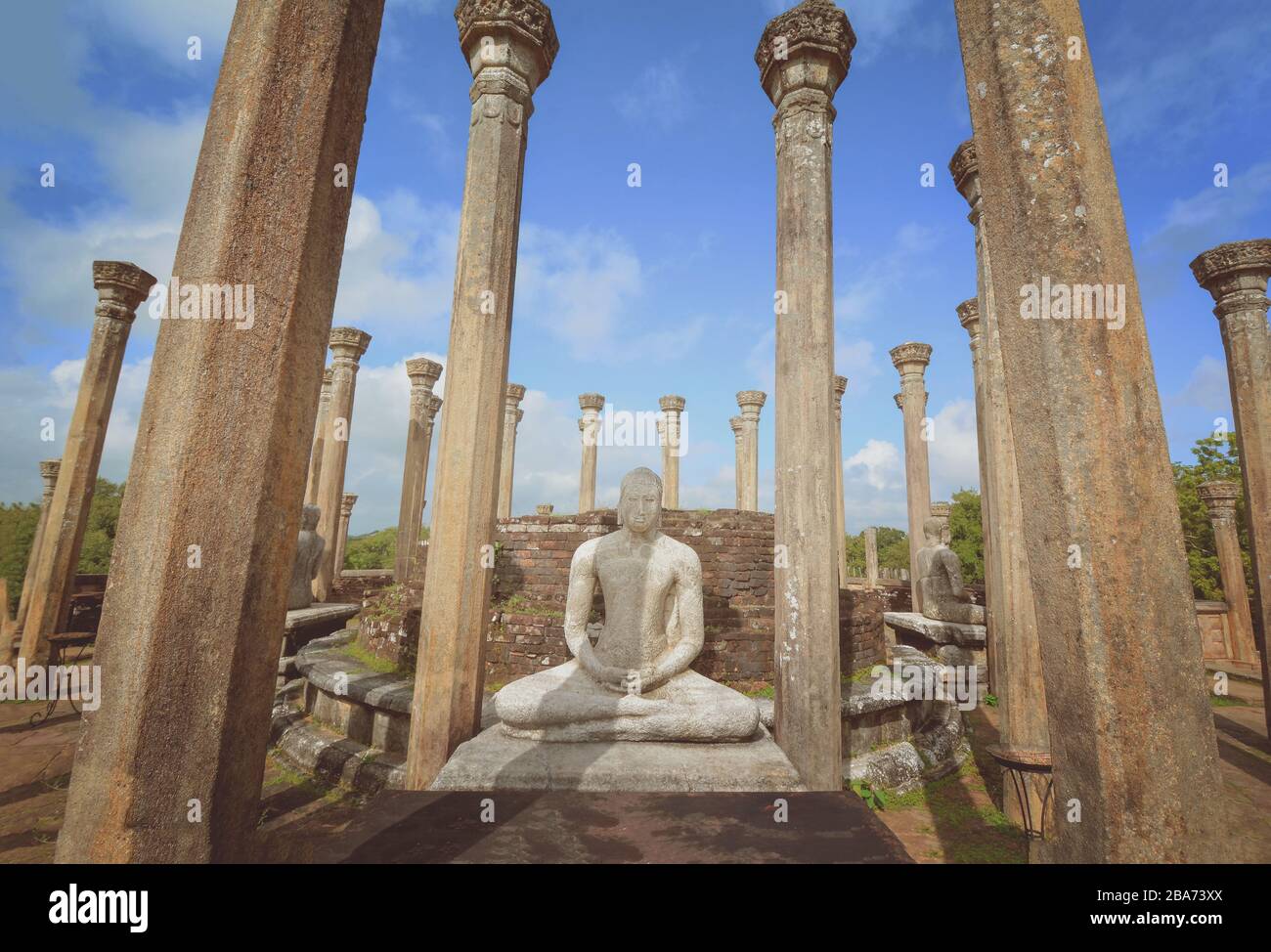 Medirigiriya Ancient Vatadage In Polonnaruwa, Sri Lanka Stock Photo - Alamy