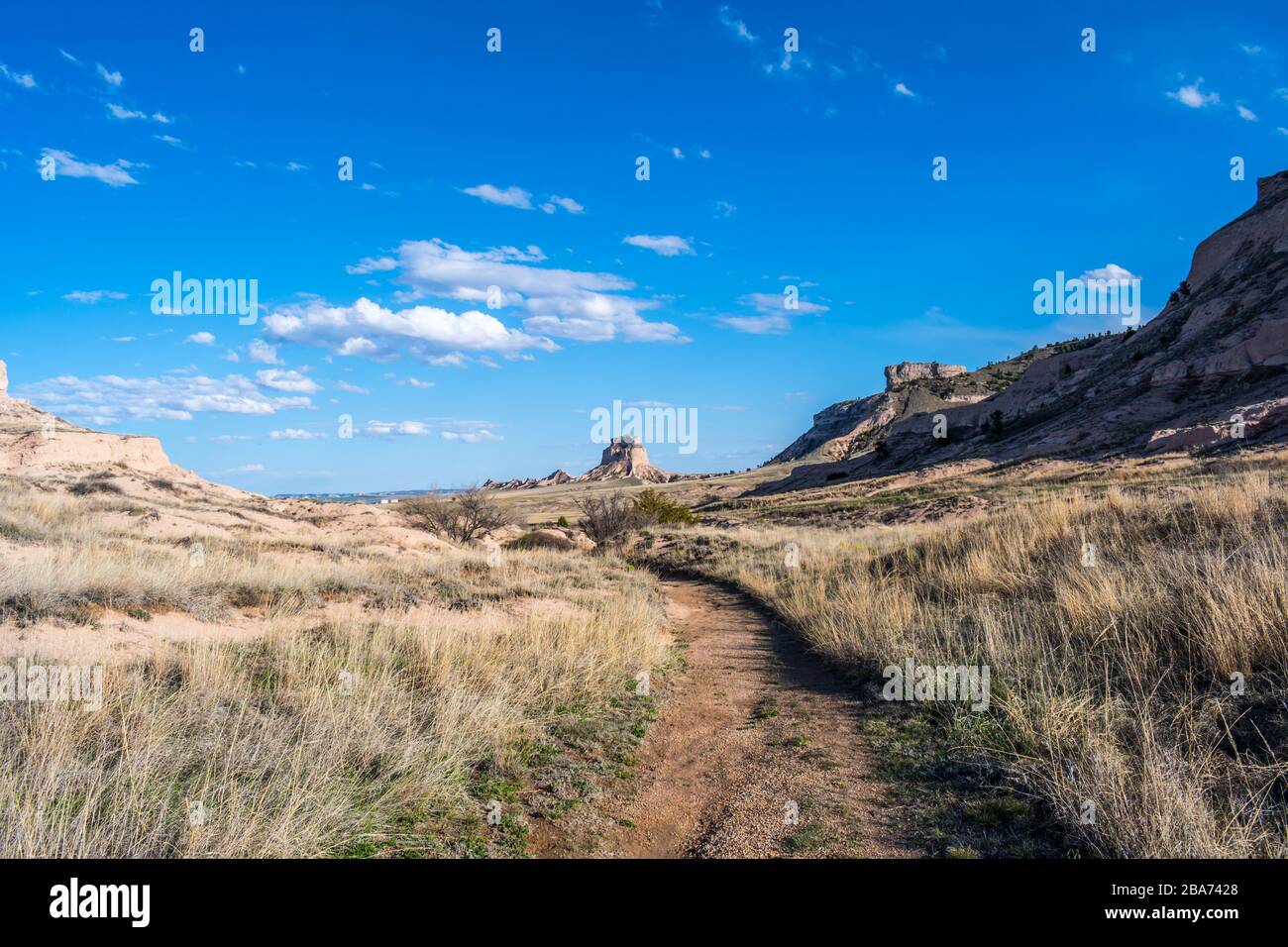 A gorgeous view of the rocky landscape of Scotts Bluff National ...