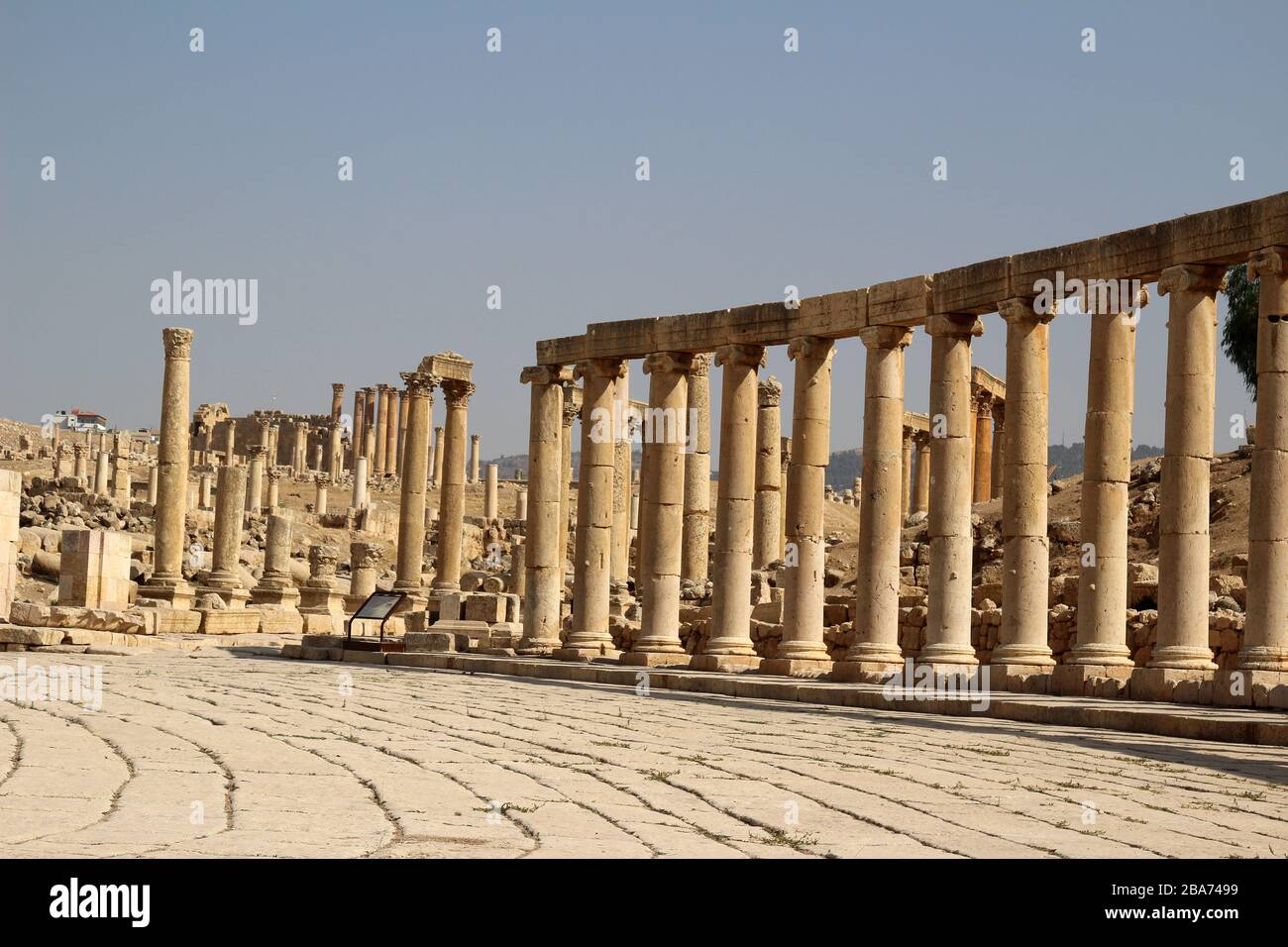 Archaeological site of jerash hi-res stock photography and images - Alamy