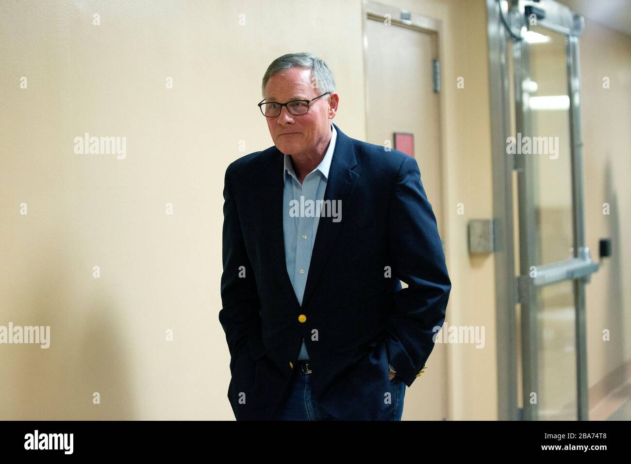 Richard burr hi-res stock photography and images - Alamy