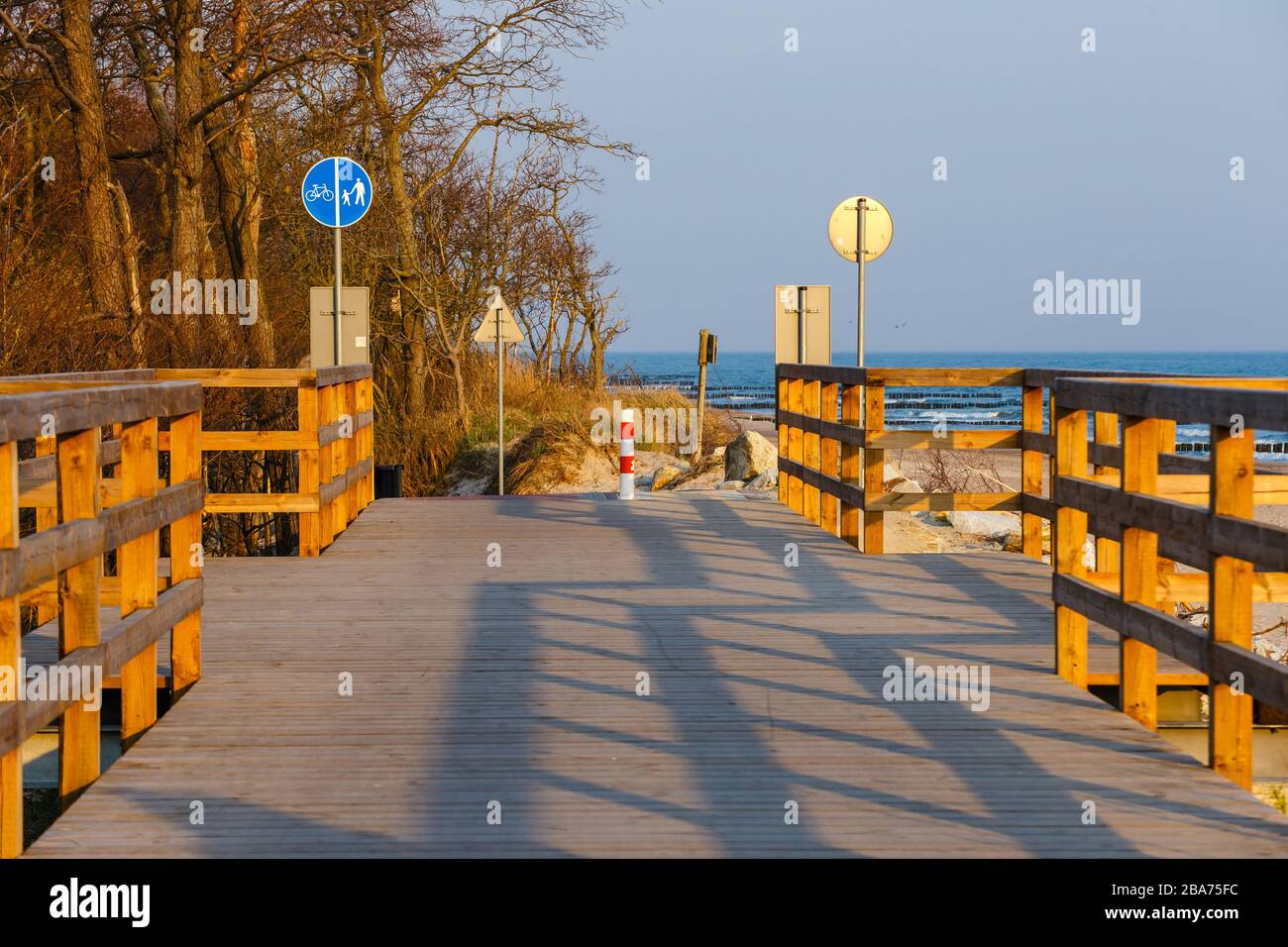 Seaside path along baltic hi-res stock photography and images - Alamy