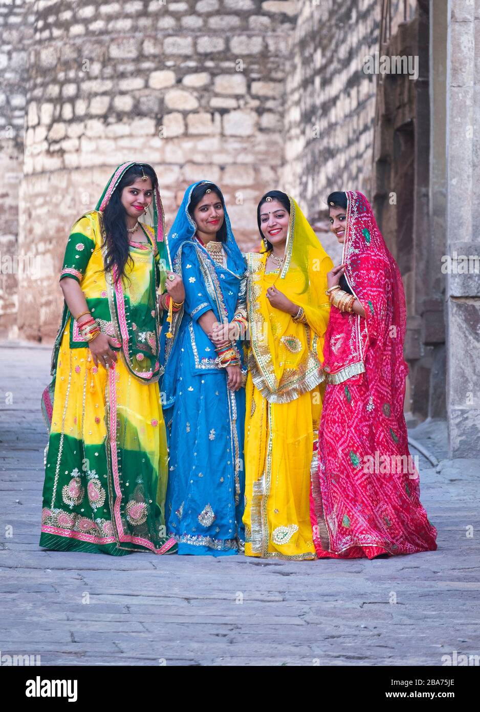 Indian ladies hi-res stock photography and images - Alamy