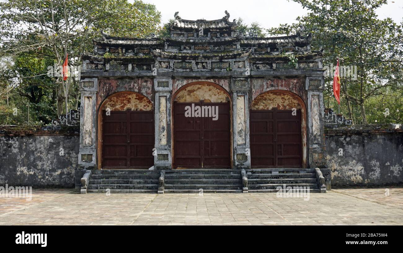 ancient temple village of hue in vietnam Stock Photo - Alamy