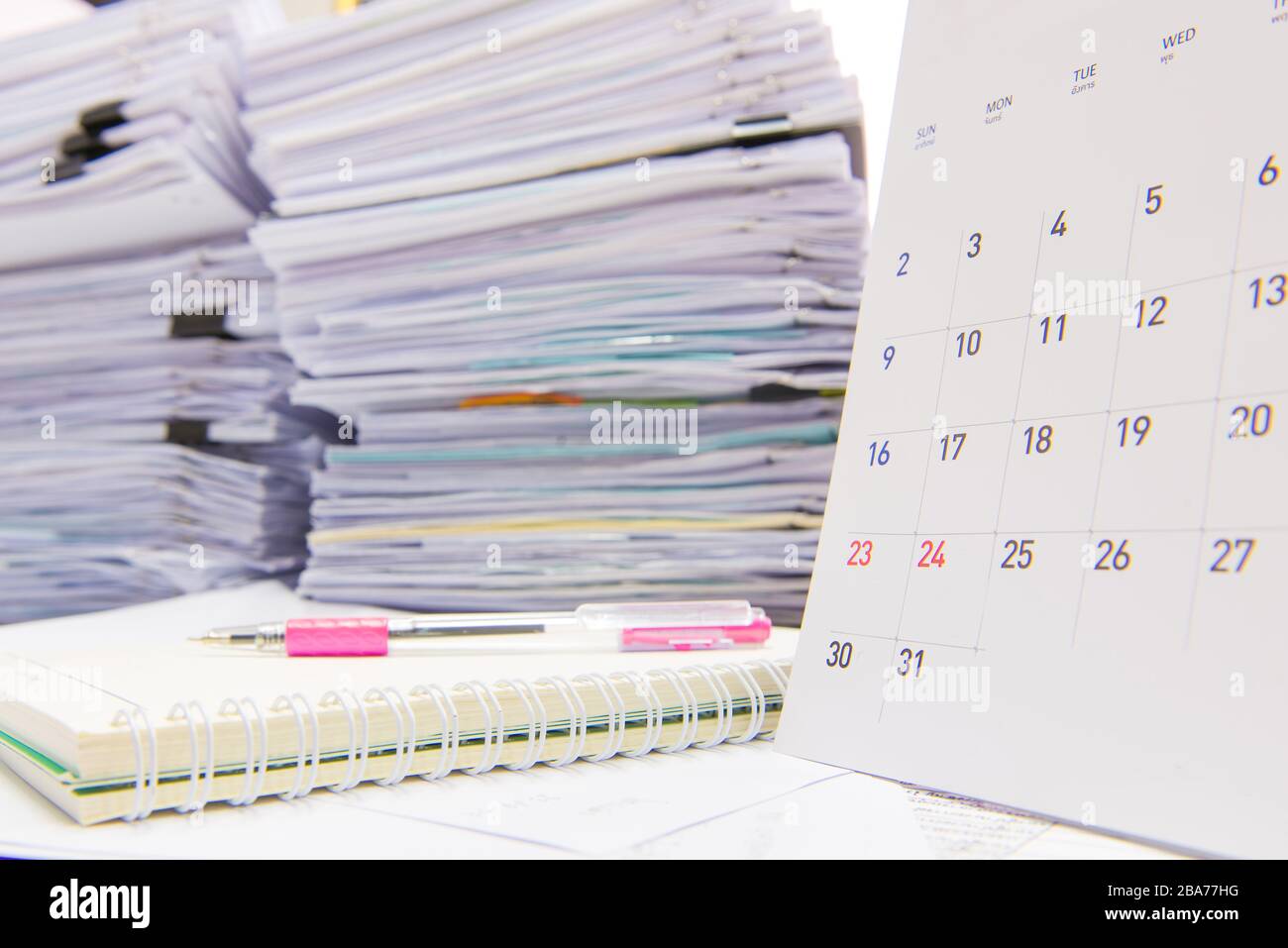 High waiting hi-res stock photography and images - Alamy