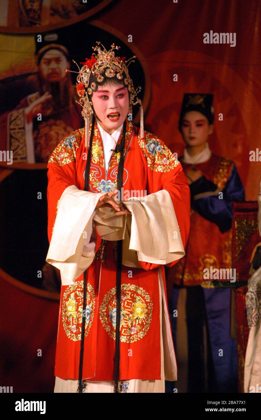 Beijing Opera performance in China, Beijing is the quintessence of ...