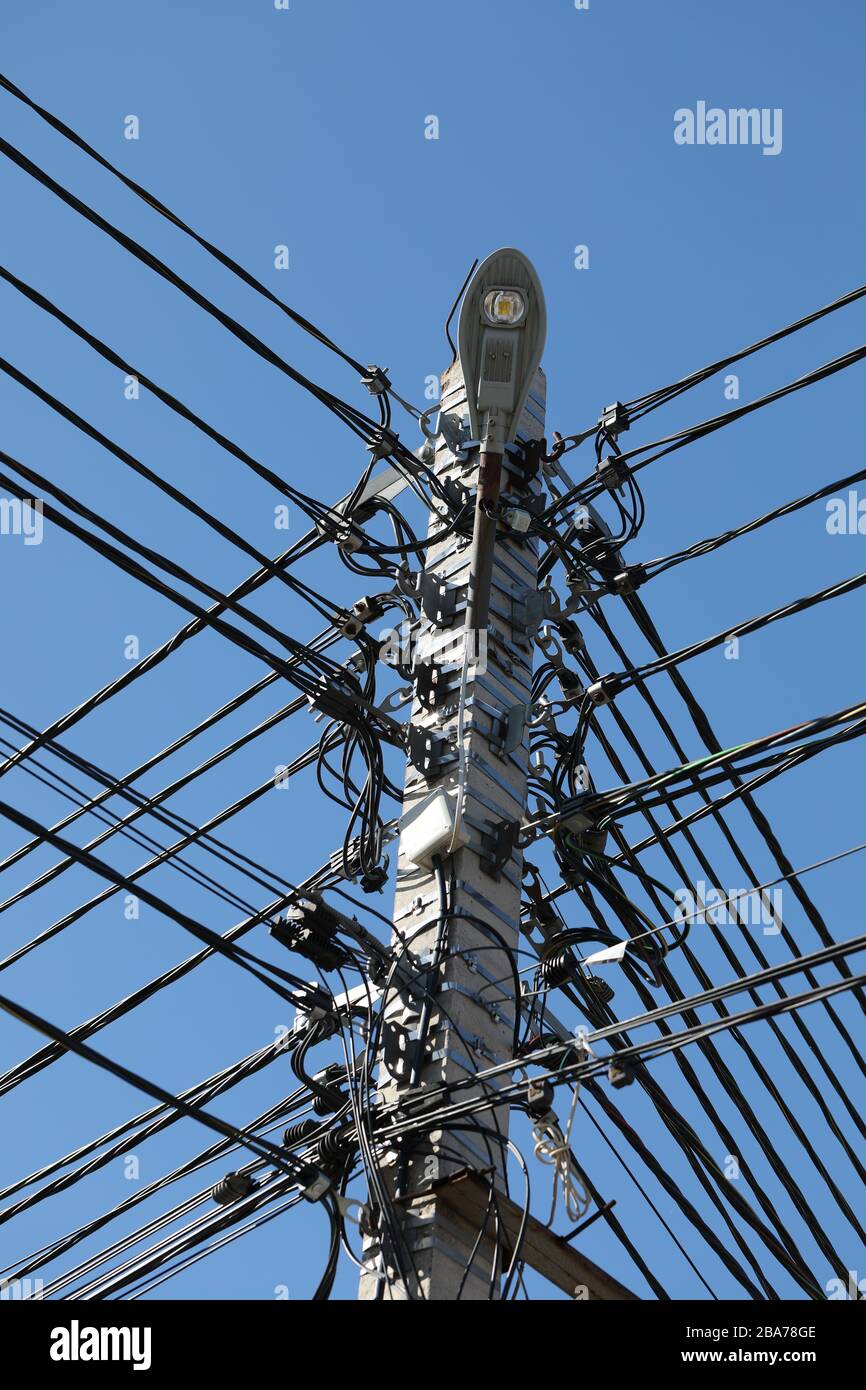 Fiber Optic Cable Circuit High Resolution Stock Photography and Images ...