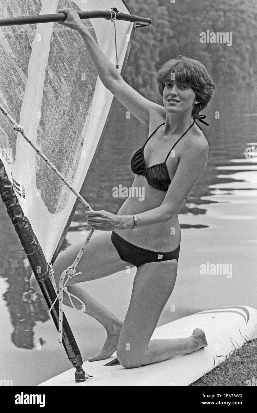 1980s model bikini hi-res stock photography and images - Alamy