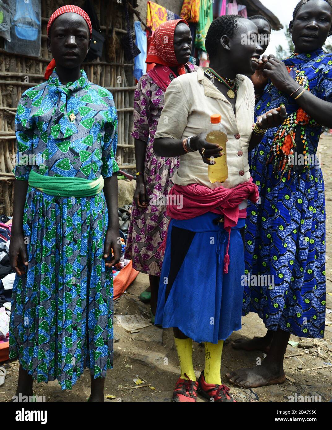 Tribal women visiting the Waliso market in Oromia, Ethiopia Stock Photo ...