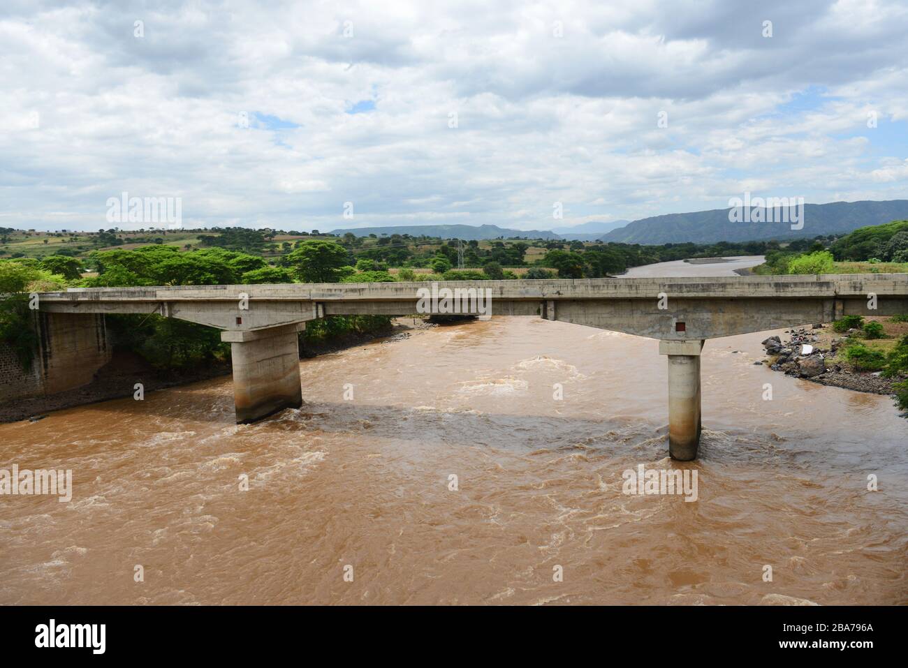 Omo river hi-res stock photography and images - Alamy