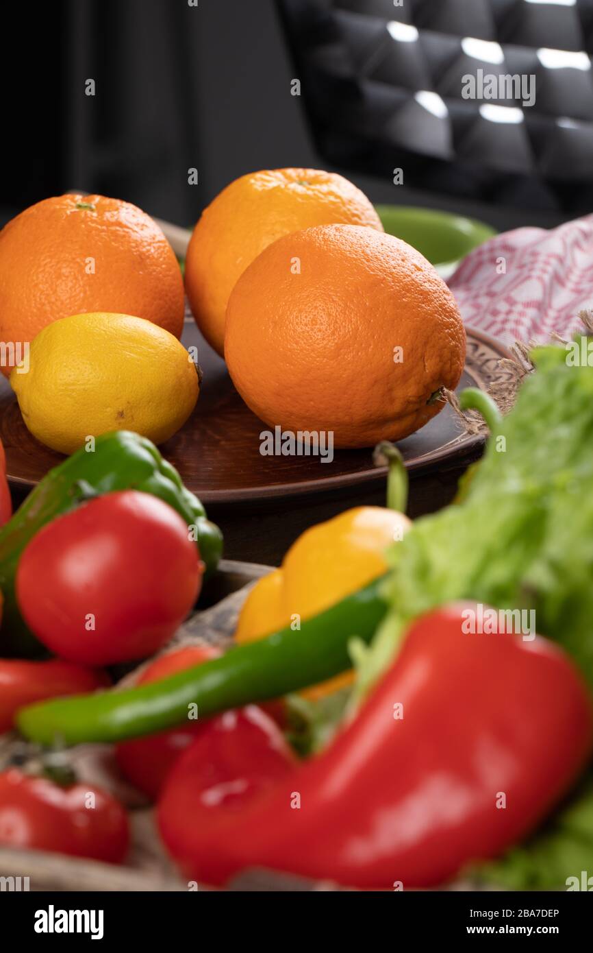 Citrus greenery hi-res stock photography and images - Alamy