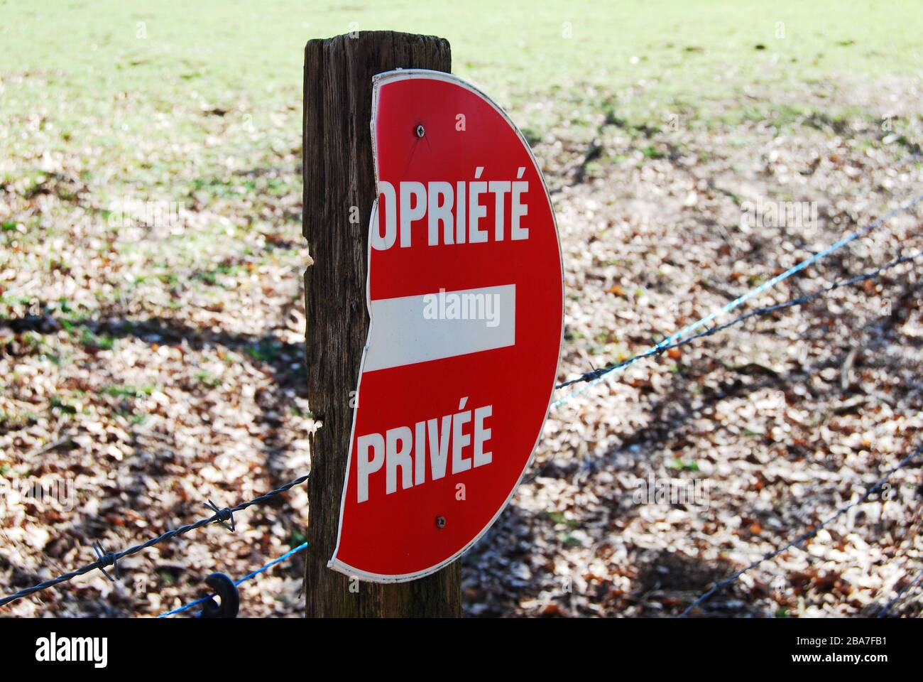 Panneau signaletique hi-res stock photography and images - Alamy