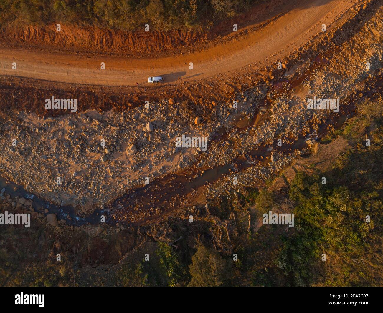 Damage caused by cyclone idai hi-res stock photography and images - Alamy