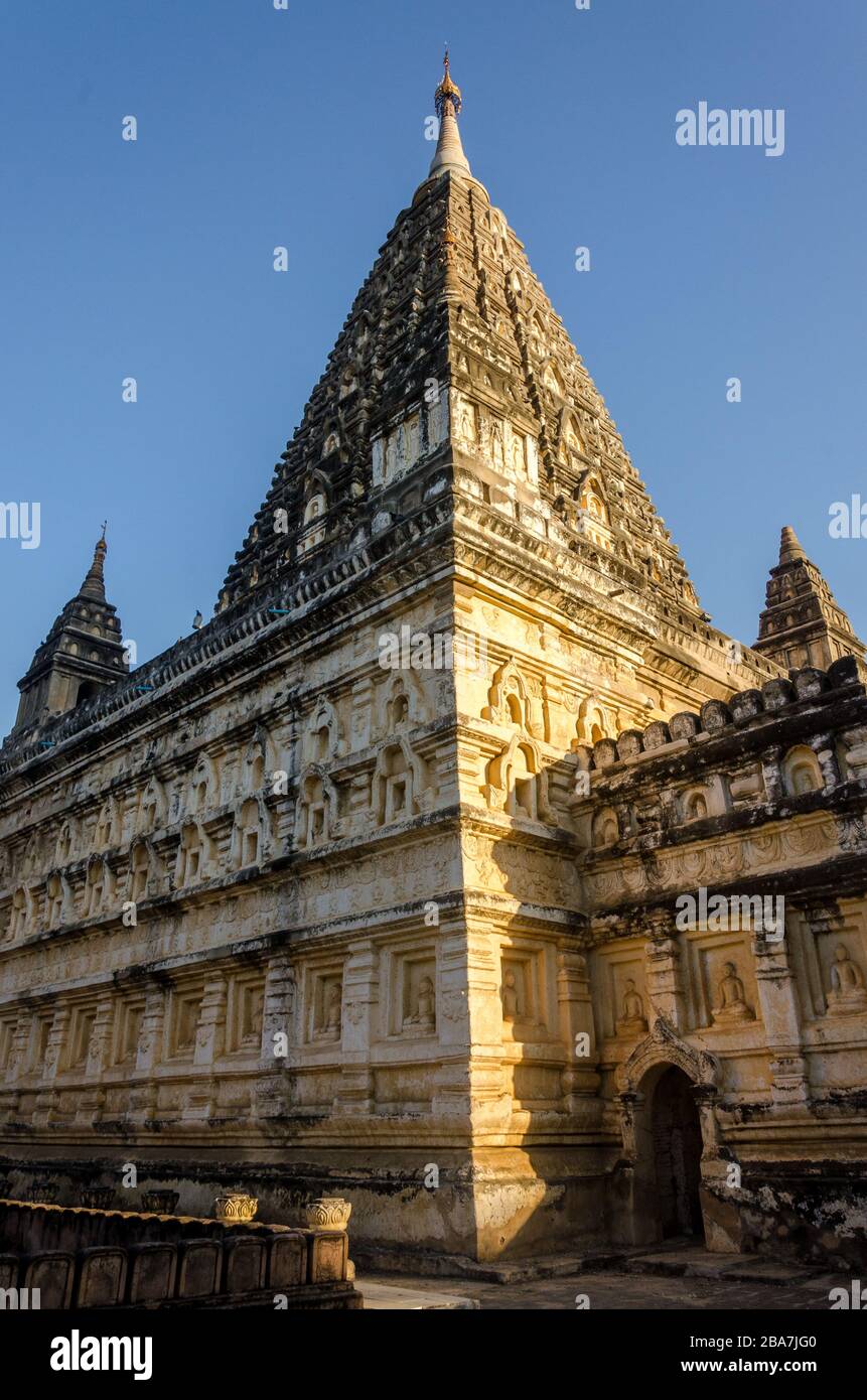 Burmese history hi-res stock photography and images - Alamy