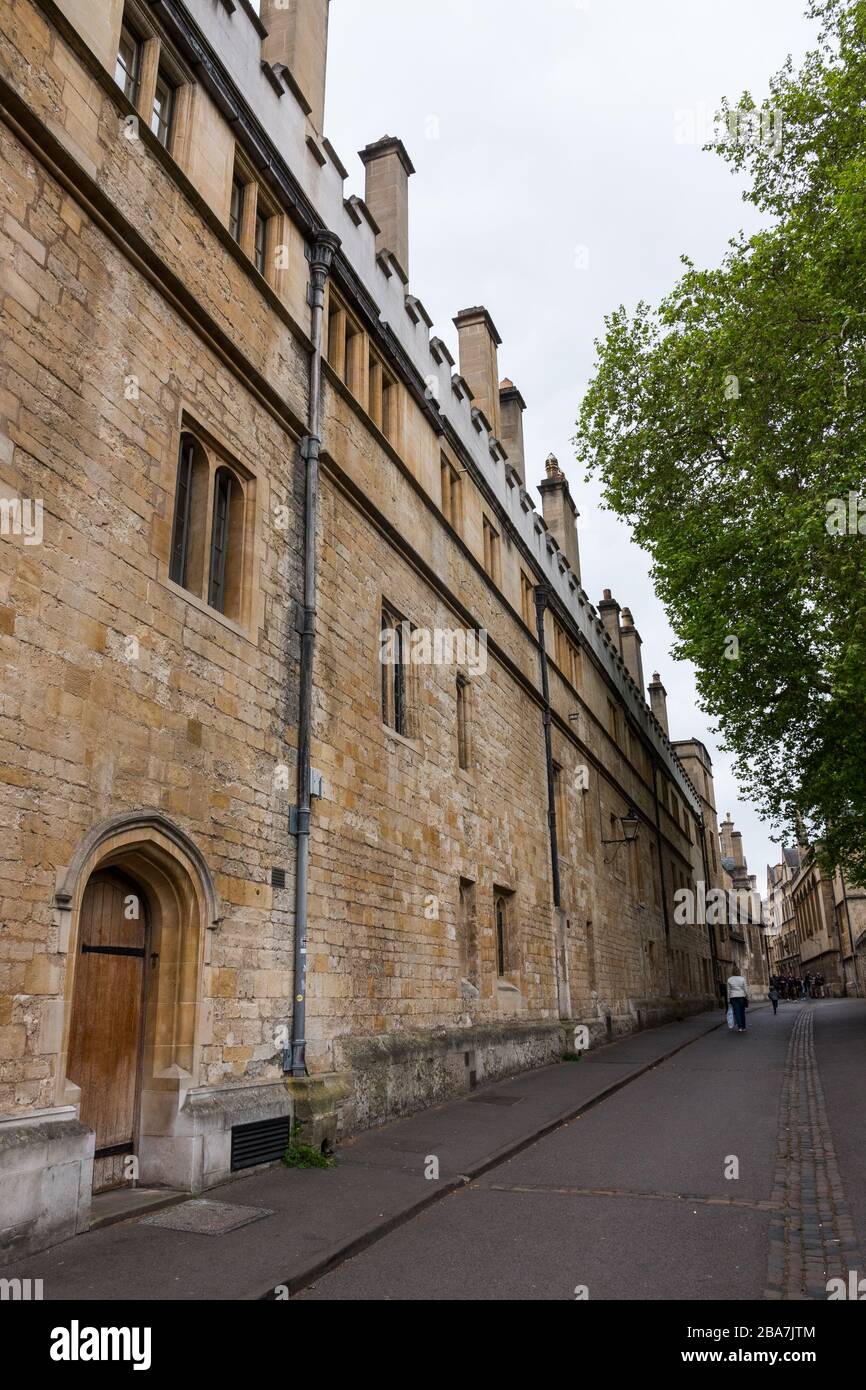 Visit historic university city oxford hi-res stock photography and ...