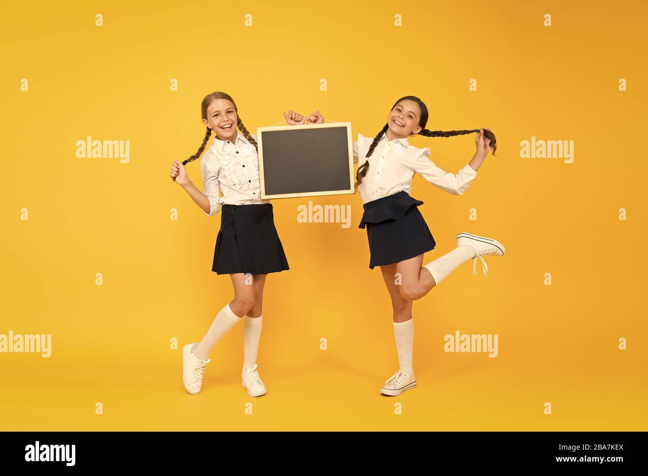 School announcement concept. Classmates initiative team yellow ...