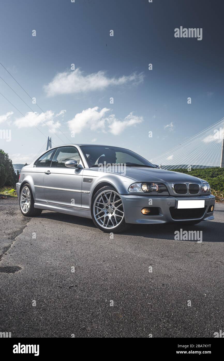 Silver sedan vehicle hi-res stock photography and images - Alamy