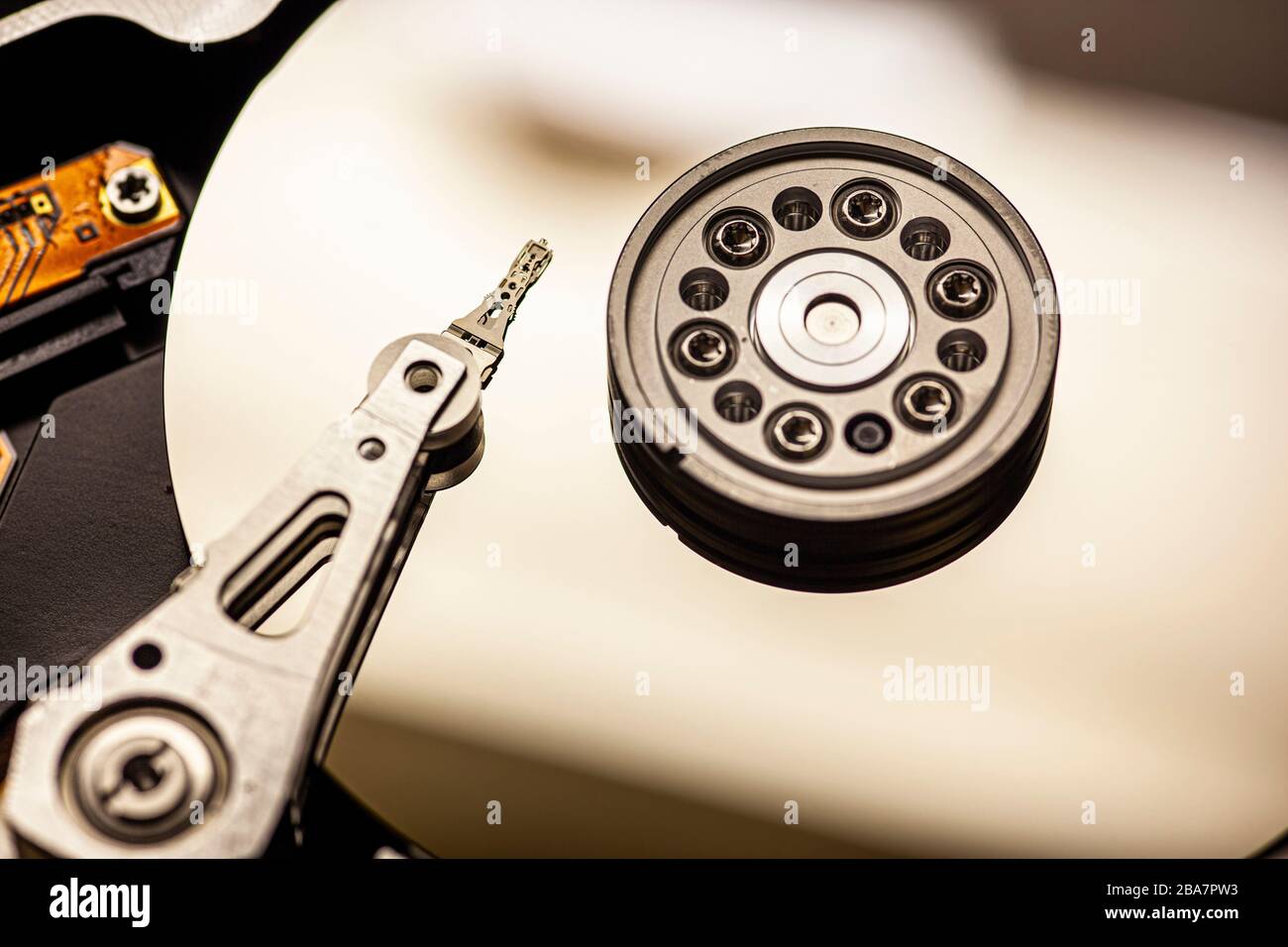 Hard disk reading head 13 Stock Photo - Alamy